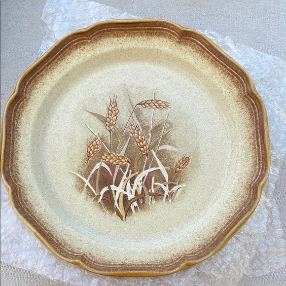 Dining | Mikasa Vintage Whole Wheat Pattern Dinner Plate | Poshmark